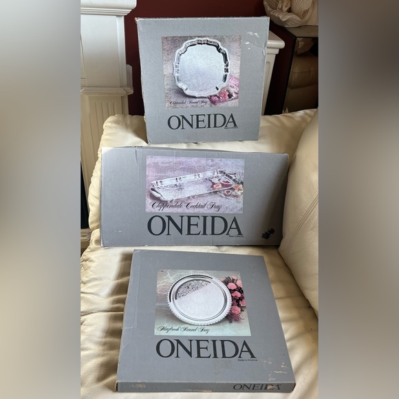 Kitchen | Vintage Oneida Silver Plated Rectangular Chippendale Serving ...